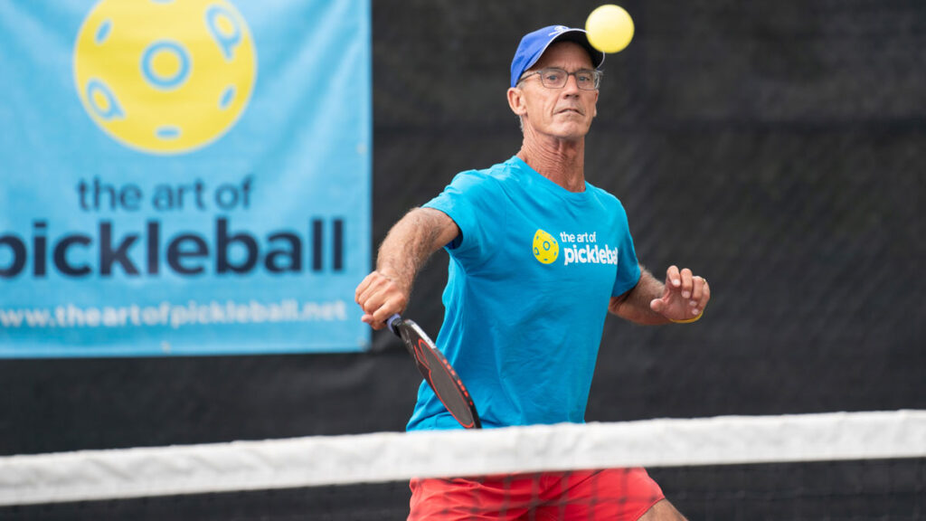 Best technique for executing effective pickleball volleys – The Art of ...