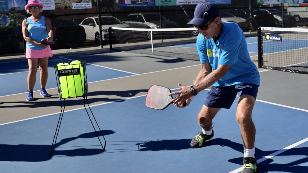 Tips for Becoming a Better PIckleball Player